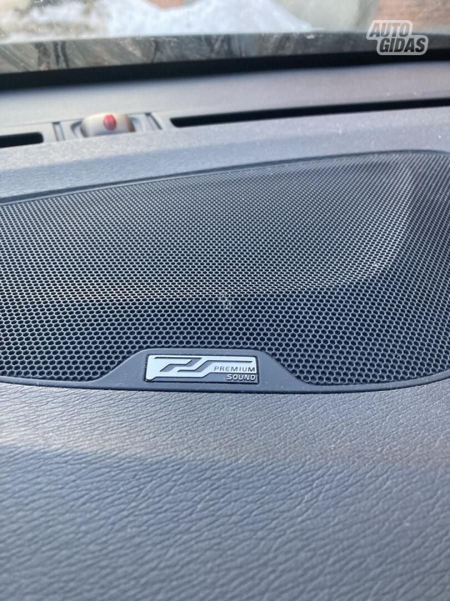 Pelēks Volvo V60 2014 Viļņa, ar dzinēja tilpumu 2.40 L un nobraukumu 300 tūkst. km par 5650 €, foto 15 vietnē AUTOMOTO.COM.LV