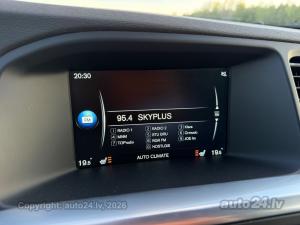 Grey Volvo V60 2014 in Tallinn, with an engine capacity of 1.60 L and mileage of 103 thousand km for 8290 €, photo 22 on AUTOMOTO.COM.LV