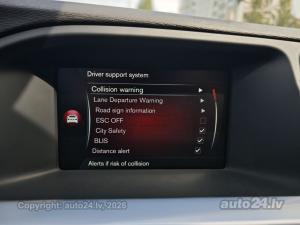 Grey Volvo V60 2014 in Tallinn, with an engine capacity of 2.40 L and mileage of 298 thousand km for 8900 €, photo 8 on AUTOMOTO.COM.LV