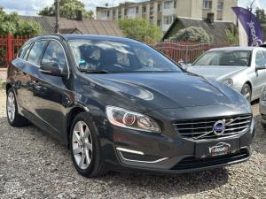 Pelēks Volvo V60 2014 Pabradė, ar dzinēja tilpumu 2.40 L un nobraukumu 246 tūkst. km par 8250 €, foto 4 vietnē AUTOMOTO.COM.LV