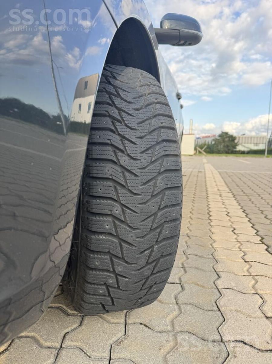 Pelēks Volvo V60 2014 Rīga, ar dzinēja tilpumu 2.00 L un nobraukumu 330 tūkst. km par 7800 €, foto 15 vietnē AUTOMOTO.COM.LV