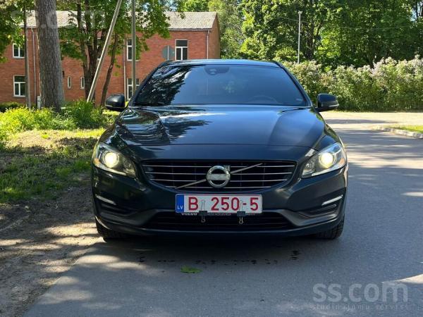 Серый Вольво B60 2014 в Рига, объемом двигателя 1.60 л и пробегом 0 тыс. км за 5199 €, фото 8 на AUTOMOTO.COM.LV
