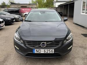 Grey Volvo V60 2014 in Riga, with an engine capacity of 2.00 L and mileage of 280 thousand km for 6999 €, photo 13 on AUTOMOTO.COM.LV
