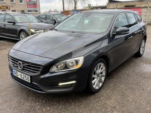 Grey Volvo V60 2014 in Riga, with an engine capacity of 2.00 L and mileage of 280 thousand km for 6999 €, photo 17 on AUTOMOTO.COM.LV