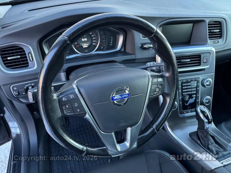 Серый Вольво B60 2014 в Пярну, объемом двигателя 2.00 л и пробегом 265 тыс. км за 8900 €, фото 15 на AUTOMOTO.COM.LV