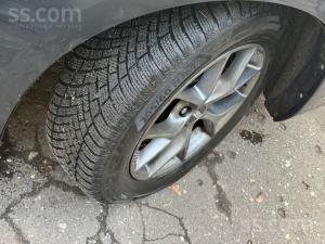 Grey Volvo V60 2014 in Riga, with an engine capacity of 2.40 L and mileage of 162 thousand km for 9450 €, photo 4 on AUTOMOTO.COM.LV