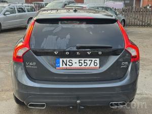 Grey Volvo V60 2014 in Riga, with an engine capacity of 2.40 L and mileage of 162 thousand km for 9450 €, photo 7 on AUTOMOTO.COM.LV