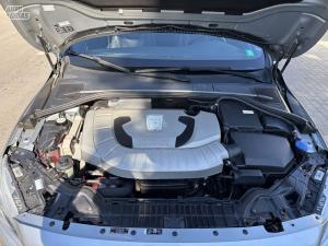 Grey Volvo V60 2014 in Vilnius, with an engine capacity of 2.40 L and mileage of 300 thousand km for 7500 €, photo 18 on AUTOMOTO.COM.LV