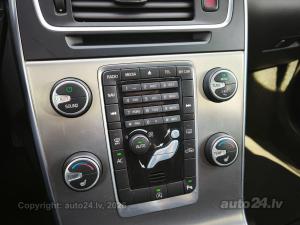 Grey Volvo V60 2014 in Tartu, with an engine capacity of 2.00 L and mileage of 311 thousand km for 6490 €, photo 11 on AUTOMOTO.COM.LV