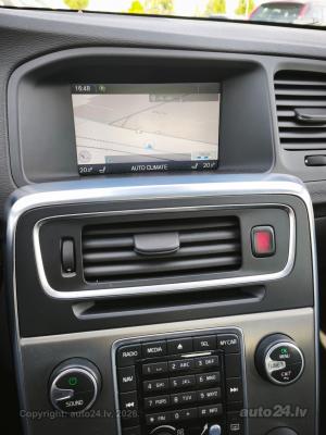 Grey Volvo V60 2014 in Tartu, with an engine capacity of 2.00 L and mileage of 311 thousand km for 6490 €, photo 12 on AUTOMOTO.COM.LV