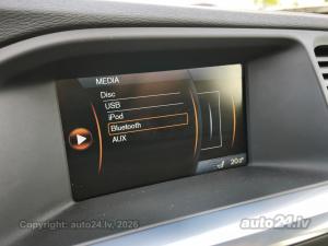 Grey Volvo V60 2014 in Tartu, with an engine capacity of 2.00 L and mileage of 311 thousand km for 6490 €, photo 13 on AUTOMOTO.COM.LV