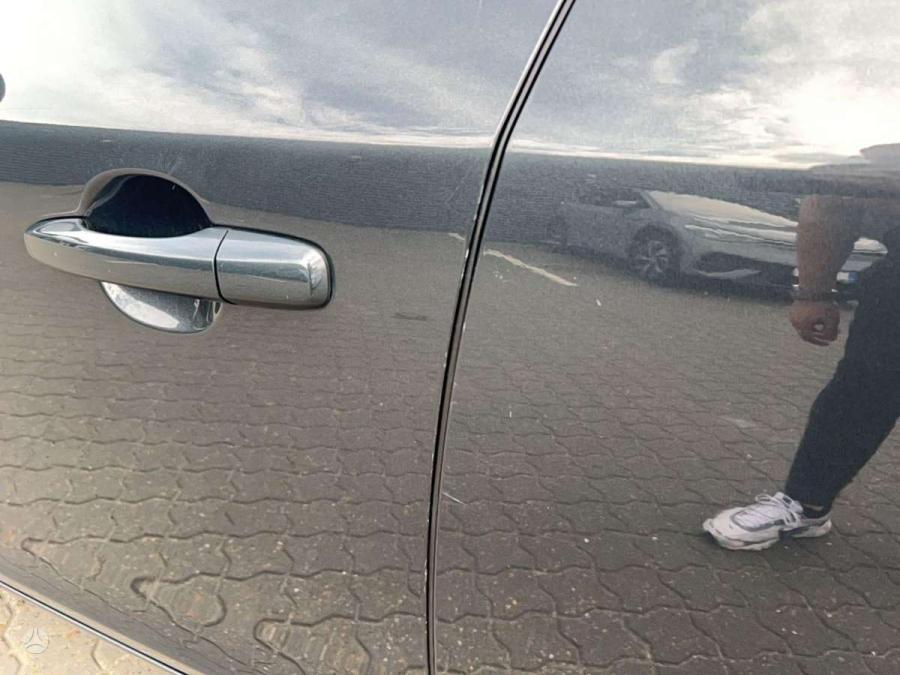 Grey Volvo V60 2014 in Vilnius, with an engine capacity of 1.98 L and mileage of 345 thousand km for 6400 €, photo 23 on AUTOMOTO.COM.LV