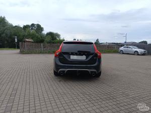 Grey Volvo V60 2014 in Siauliai, with an engine capacity of 2.00 L and mileage of 295 thousand km for 6750 €, photo 7 on AUTOMOTO.COM.LV