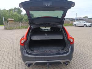 Grey Volvo V60 2014 in Siauliai, with an engine capacity of 2.00 L and mileage of 295 thousand km for 6750 €, photo 24 on AUTOMOTO.COM.LV