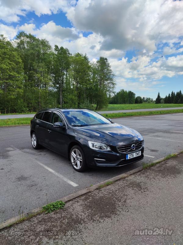 Pelēks Volvo V60 2014 Tartu, ar dzinēja tilpumu 2.00 L un nobraukumu 249 tūkst. km par 5800 €, foto 1 vietnē AUTOMOTO.COM.LV