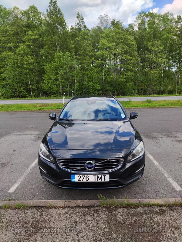 Pelēks Volvo V60 2014 Tartu, ar dzinēja tilpumu 2.00 L un nobraukumu 249 tūkst. km par 5800 €, foto 5 vietnē AUTOMOTO.COM.LV
