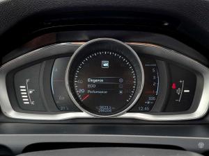 Grey Volvo V60 2014 in Taurage, with an engine capacity of 1.97 L and mileage of 296 thousand km for 5500 €, photo 19 on AUTOMOTO.COM.LV