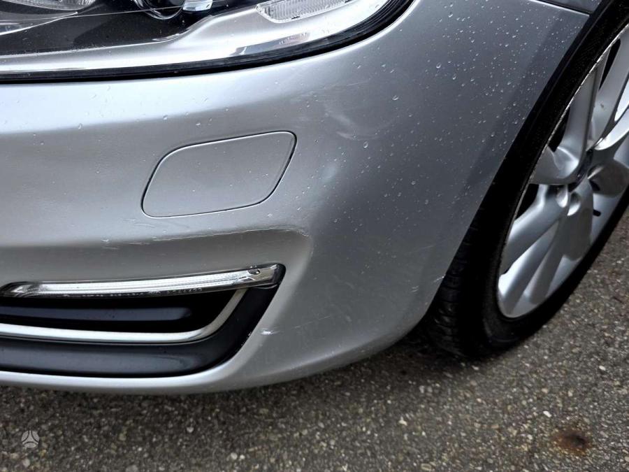 Grey Volvo V60 2014 in Taurage, with an engine capacity of 1.97 L and mileage of 296 thousand km for 5500 €, photo 45 on AUTOMOTO.COM.LV