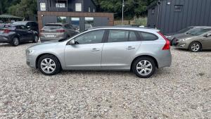 Grey Volvo V60 2014 in Kaunas, with an engine capacity of 1.56 L and mileage of 208 thousand km for 6200 €, photo 6 on AUTOMOTO.COM.LV