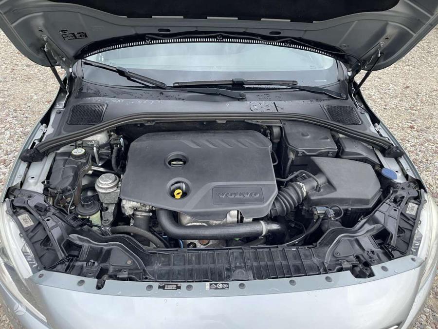 Grey Volvo V60 2014 in Kaunas, with an engine capacity of 1.56 L and mileage of 208 thousand km for 6200 €, photo 18 on AUTOMOTO.COM.LV