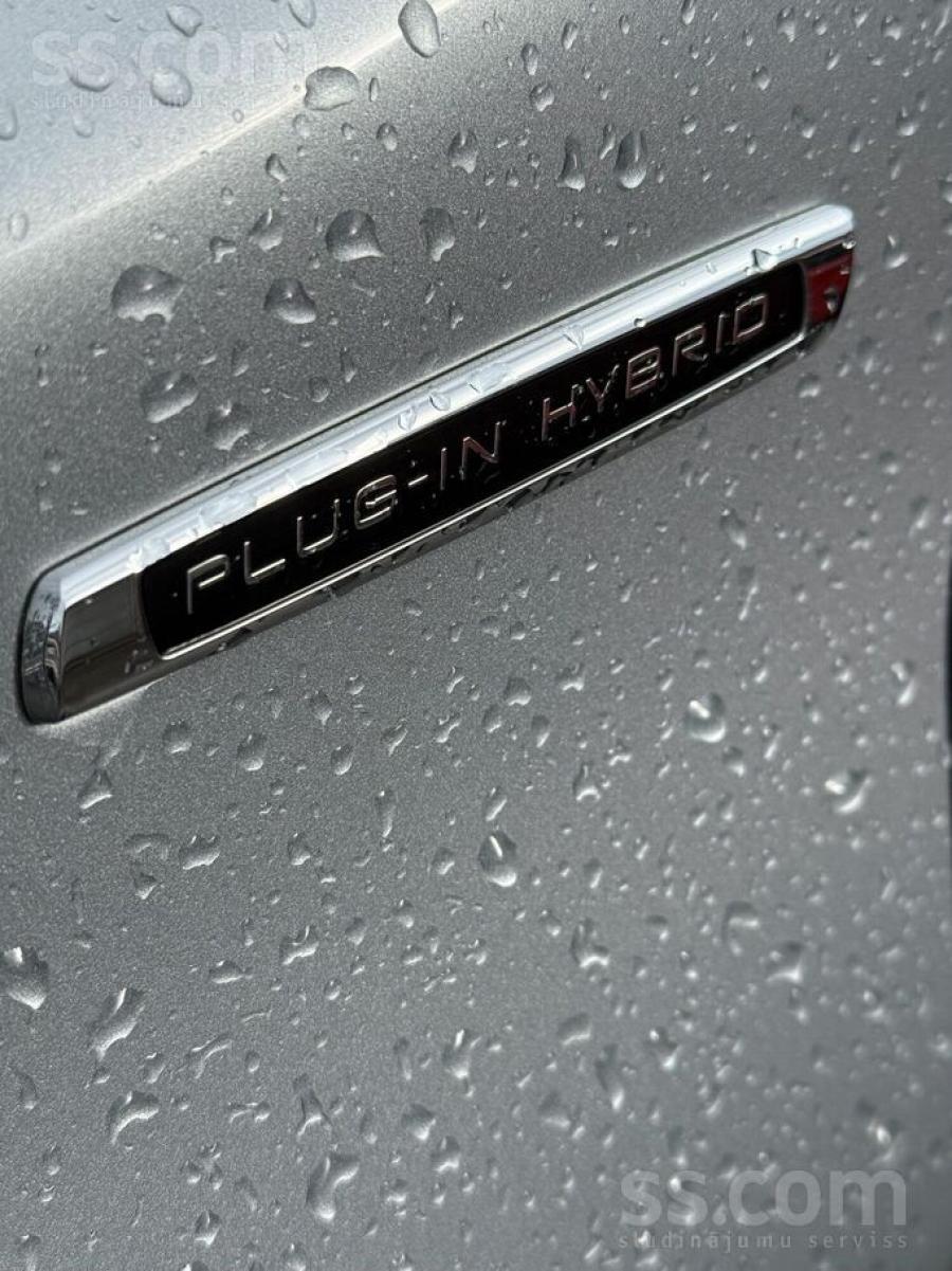Grey Volvo V60 2014 in Riga, with an engine capacity of 2.40 L and mileage of 0 thousand km for 9800 €, photo 15 on AUTOMOTO.COM.LV
