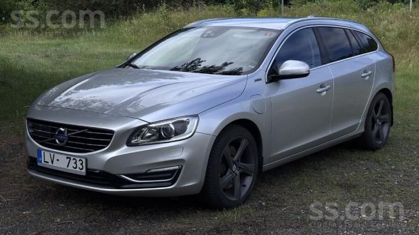 Серый Вольво B60 2014 в Рига, объемом двигателя 2.40 л и пробегом 164 тыс. км за 13500 €, фото 1 на AUTOMOTO.COM.LV