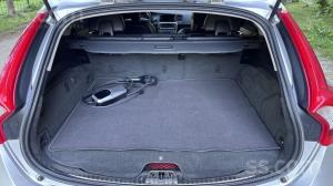 Grey Volvo V60 2014 in Riga, with an engine capacity of 2.40 L and mileage of 164 thousand km for 13500 €, photo 14 on AUTOMOTO.COM.LV