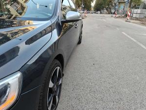 Pelēks Volvo V60 2014 Viļņa, ar dzinēja tilpumu 1.98 L un nobraukumu 345 tūkst. km par 6300 €, foto 8 vietnē AUTOMOTO.COM.LV