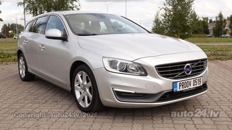 Pelēks Volvo V60 2014 Tartu, ar dzinēja tilpumu 2.00 L un nobraukumu 229 tūkst. km par 8850 €, foto 3 vietnē AUTOMOTO.COM.LV