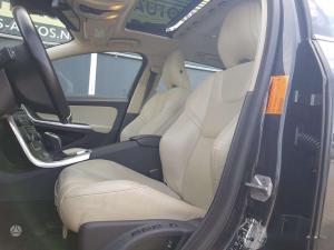 Pelēks Volvo V60 2014 Prienai, ar dzinēja tilpumu 2.40 L un nobraukumu 152 tūkst. km par 8450 €, foto 13 vietnē AUTOMOTO.COM.LV