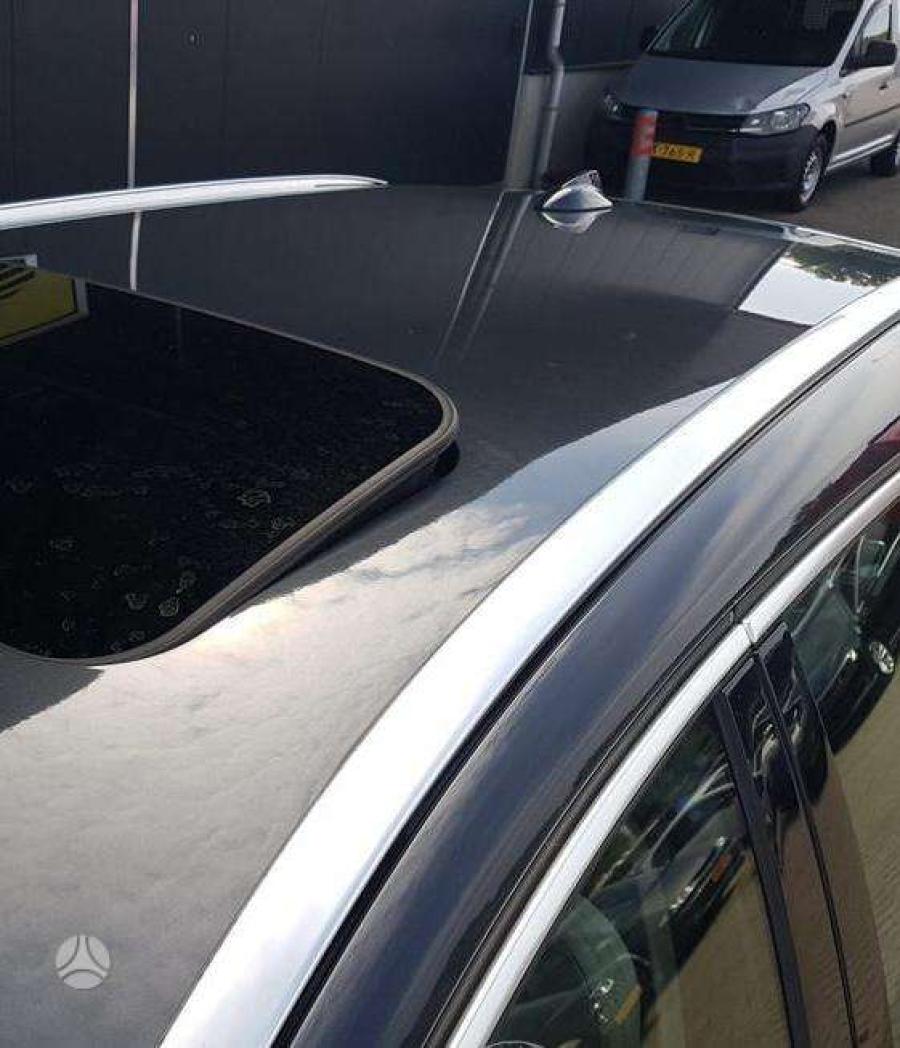 Pelēks Volvo V60 2014 Prienai, ar dzinēja tilpumu 2.40 L un nobraukumu 152 tūkst. km par 8450 €, foto 21 vietnē AUTOMOTO.COM.LV