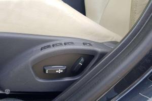 Pelēks Volvo V60 2014 Prienai, ar dzinēja tilpumu 2.40 L un nobraukumu 152 tūkst. km par 8450 €, foto 26 vietnē AUTOMOTO.COM.LV