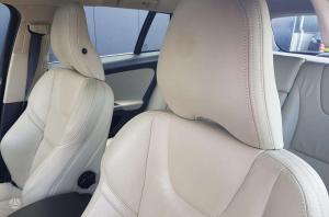 Pelēks Volvo V60 2014 Prienai, ar dzinēja tilpumu 2.40 L un nobraukumu 152 tūkst. km par 8450 €, foto 27 vietnē AUTOMOTO.COM.LV