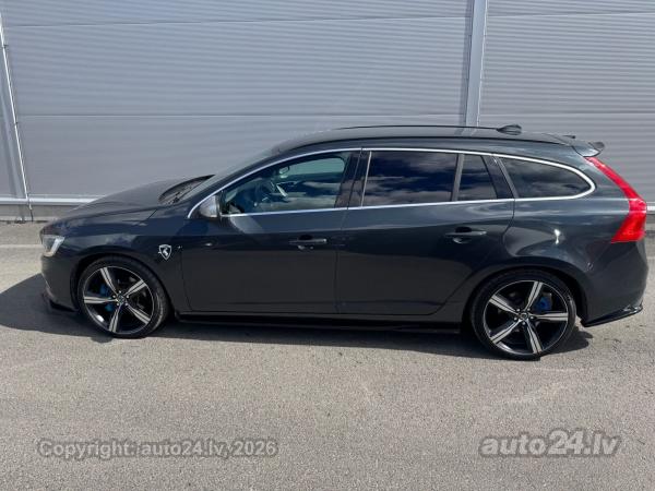 Volvo V60 2014 Tallina vietnē Pelēks Volvo V60 2014 Tallina, ar dzinēja tilpumu 2.40 L un nobraukumu 232 tūkst. km par 9900 €, foto 8 vietnē AUTOMOTO.COM.LV