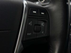 Pelēks Volvo V60 2014 Šauļi, ar dzinēja tilpumu 1.97 L un nobraukumu 347 tūkst. km par 6200 €, foto 18 vietnē AUTOMOTO.COM.LV