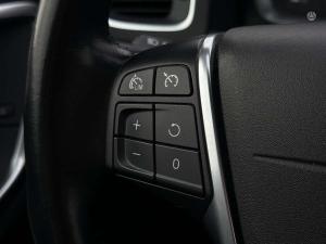 Pelēks Volvo V60 2014 Šauļi, ar dzinēja tilpumu 1.97 L un nobraukumu 347 tūkst. km par 6200 €, foto 19 vietnē AUTOMOTO.COM.LV