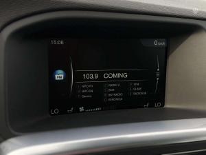 Pelēks Volvo V60 2014 Šauļi, ar dzinēja tilpumu 1.97 L un nobraukumu 347 tūkst. km par 6200 €, foto 21 vietnē AUTOMOTO.COM.LV