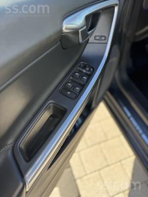 Pelēks Volvo V60 2014 Rīga, ar dzinēja tilpumu 2.00 L un nobraukumu 345 tūkst. km par 7000 €, foto 16 vietnē AUTOMOTO.COM.LV