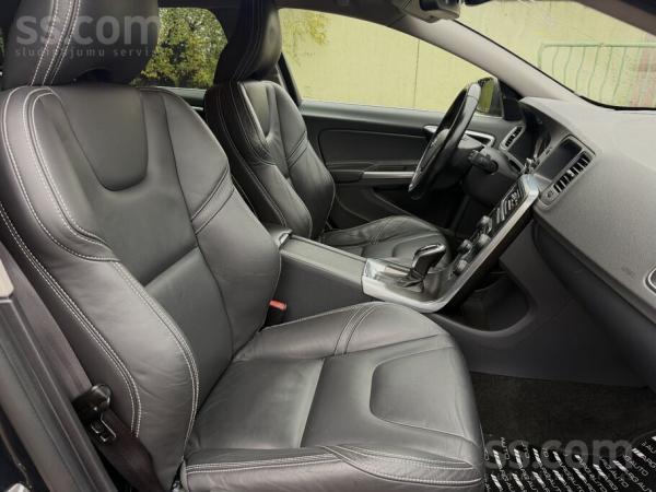 Серый Вольво B60 2014 в Тукумс, объемом двигателя 2.00 л и пробегом 269 тыс. км за 5700 €, фото 7 на AUTOMOTO.COM.LV