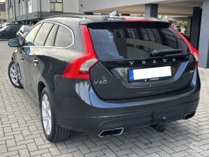 Pelēks Volvo V60 2014 Kauņa, ar dzinēja tilpumu 2.00 L un nobraukumu 280 tūkst. km par 5000 €, foto 5 vietnē AUTOMOTO.COM.LV