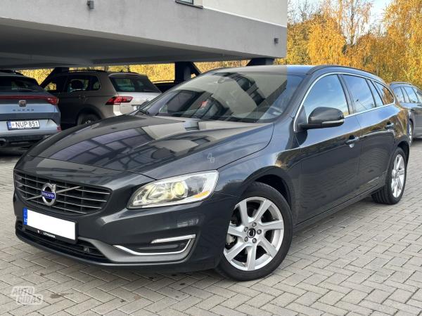 Pelēks Volvo V60 2014 Kauņa, ar dzinēja tilpumu 2.00 L un nobraukumu 280 tūkst. km par 5000 €, foto 6 vietnē AUTOMOTO.COM.LV