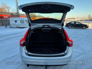 Pelēks Volvo V60 2015 Tartu, ar dzinēja tilpumu 1.60 L un nobraukumu 183 tūkst. km par 7899 €, foto 22 vietnē AUTOMOTO.COM.LV