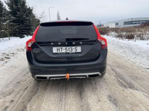 Grey Volvo V60 2015 in Kaunas, with an engine capacity of 1.98 L and mileage of 273 thousand km for 6950 €, photo 12 on AUTOMOTO.COM.LV