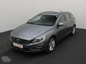 Grey Volvo V60 2015 in Vilnius, with an engine capacity of 2.40 L and mileage of 129 thousand km for 11999 €, photo  on AUTOMOTO.COM.LV