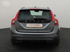 Grey Volvo V60 2015 in Vilnius, with an engine capacity of 2.40 L and mileage of 129 thousand km for 11999 €, photo 6 on AUTOMOTO.COM.LV