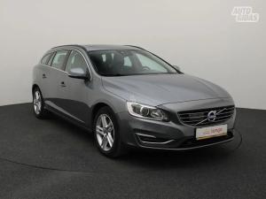 Grey Volvo V60 2015 in Vilnius, with an engine capacity of 2.40 L and mileage of 129 thousand km for 11999 €, photo 11 on AUTOMOTO.COM.LV