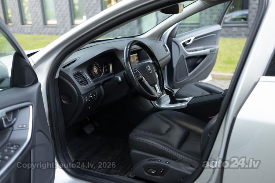 Серый Вольво B60 2015 в Таллин, объемом двигателя 2.00 л и пробегом 210 тыс. км за 9800 €, фото 10 на AUTOMOTO.COM.LV