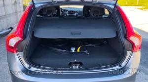 Pelēks Volvo V60 2015 Tartu, ar dzinēja tilpumu 2.40 L un nobraukumu 227 tūkst. km par 10900 €, foto 13 vietnē AUTOMOTO.COM.LV