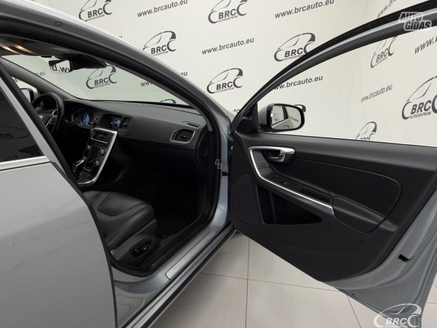 Серый Вольво B60 2015 в Авиженяй, объемом двигателя 2.40 л и пробегом 296 тыс. км за 6900 €, фото 9 на AUTOMOTO.COM.LV