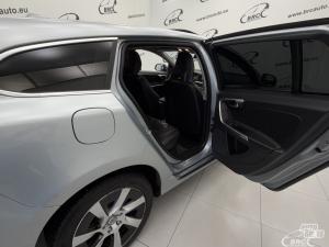 Серый Вольво B60 2015 в Авиженяй, объемом двигателя 2.40 л и пробегом 296 тыс. км за 6900 €, фото 13 на AUTOMOTO.COM.LV